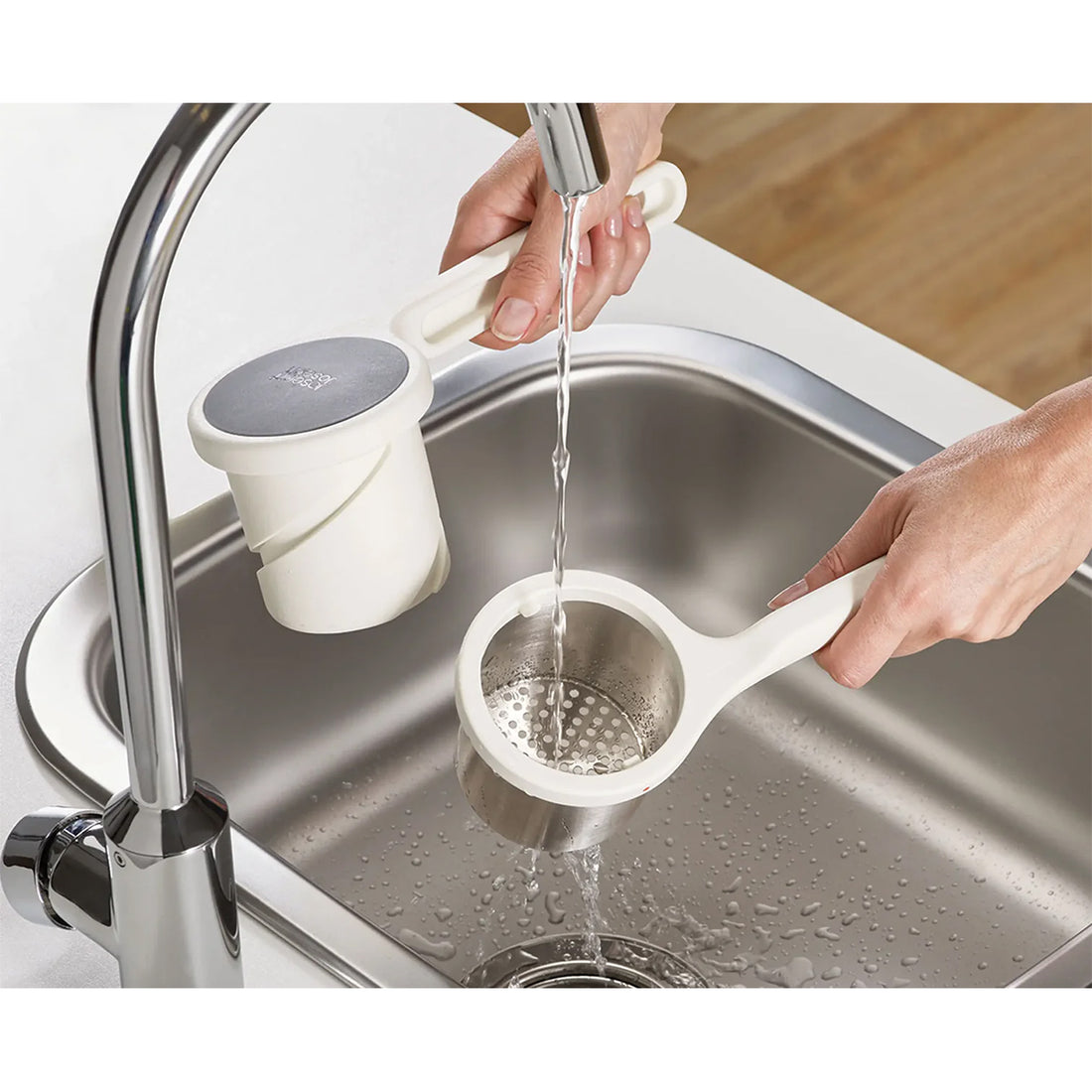 Joseph Joseph 20100 Helix Potato Ricer, 2-Piece Design - White